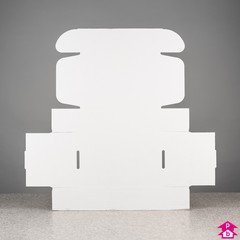 White E-Commerce Box - Small Parcel - 270mm long x 180mm wide x 80mm high